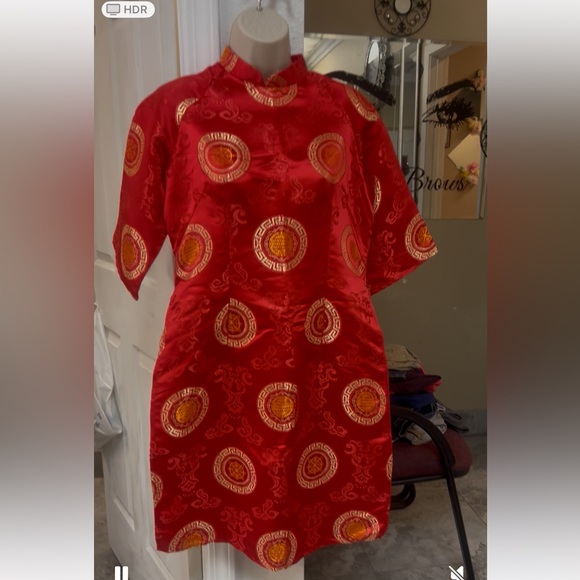 Dresses | Vietnamese Canh Tan Red Satin Dress With Gold Pattern Sz 1 ...
